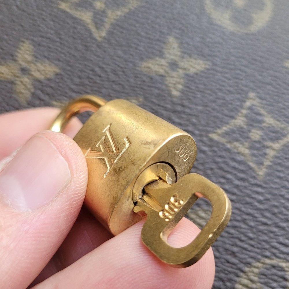 # 306 Vintage Louis Vuitton Padlock And Key - Gem